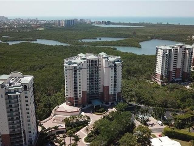445 Cove Tower Dr Apt 504, Naples, FL 34110