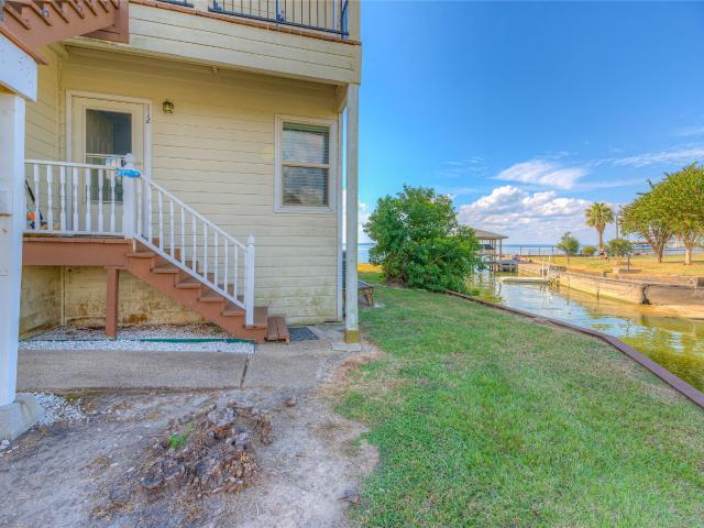 445 Carolcrest Lane 112