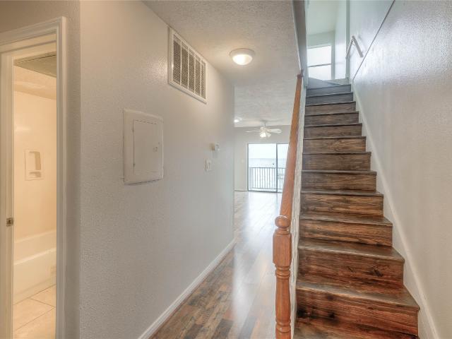 445 Carolcrest Lane 421