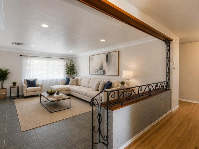 445 Graceland Drive SE