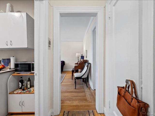 445 Gramatan Avenue HB2