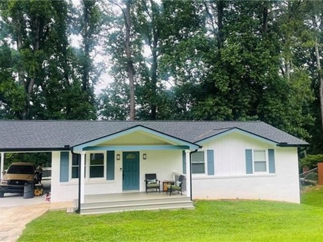 445 Dan Pl SE, Smyrna, GA 30082