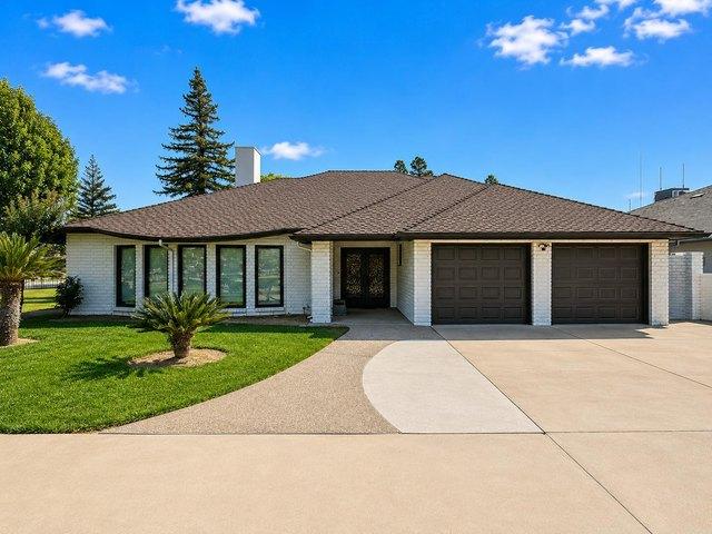 445 E Audubon Dr, Fresno, CA 93720