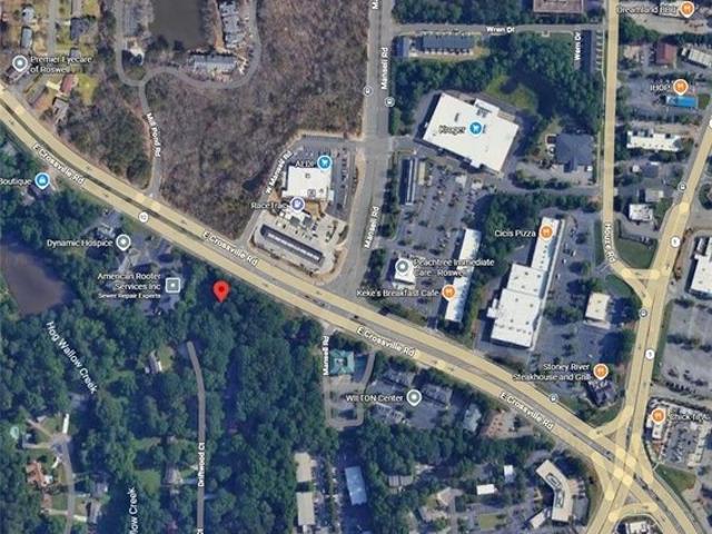 445 E Crossville Rd, Roswell, GA 30075