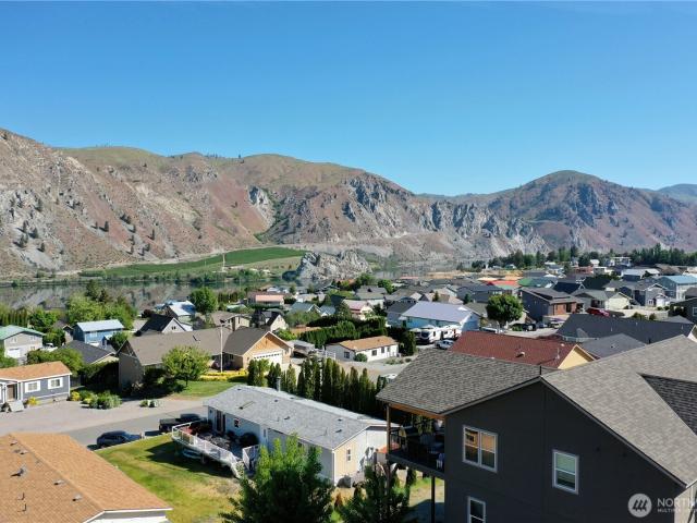 445 Entiat Place