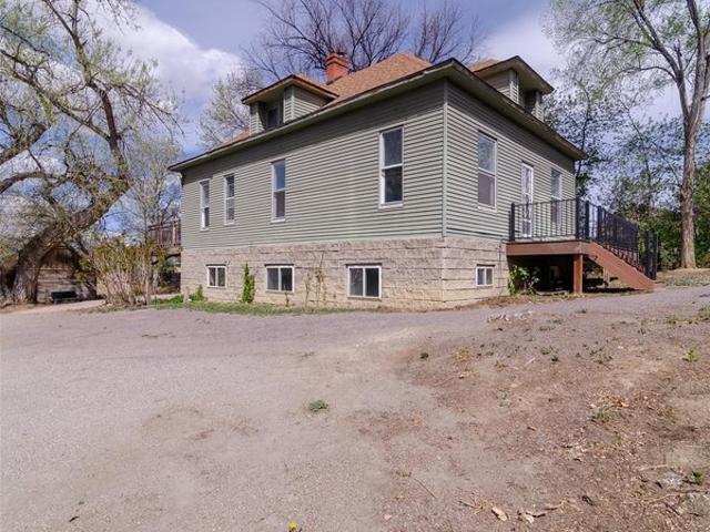 445 Hover St, Longmont, CO 80501