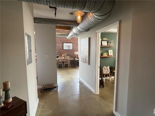 445 N Sessions Street NW 2211