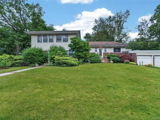 445 Nassau Blvd, West Hempstead, NY 11552