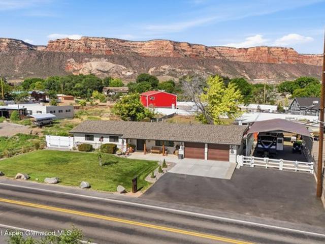 445 S Camp Rd, Grand Junction, CO 81507