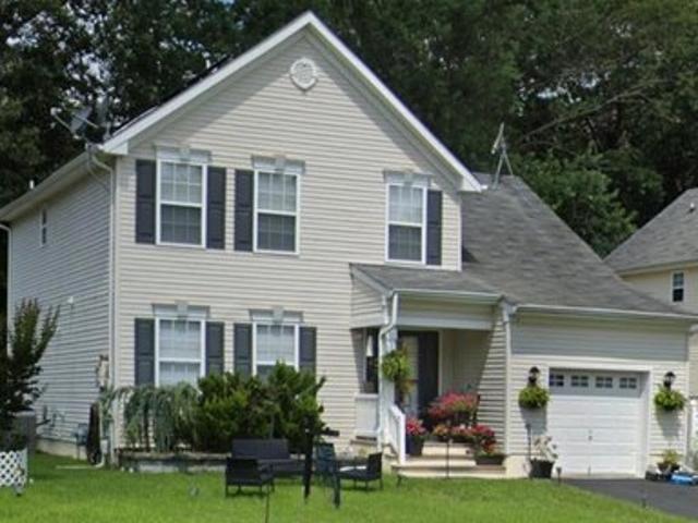 445 S Poplar Ave, Galloway, NJ 08205