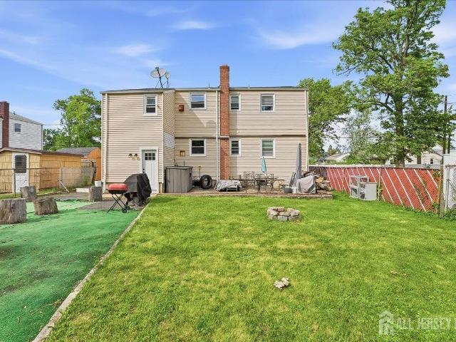 445 Smith Street 2