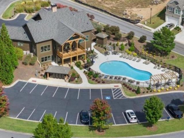 445 Stoneybrook Drive