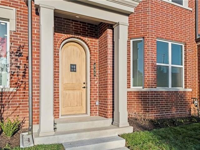 445 SW Longview Blvd, Lee's Summit, MO 64081