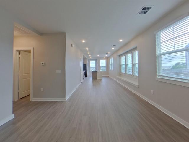 445 Raglands Rd