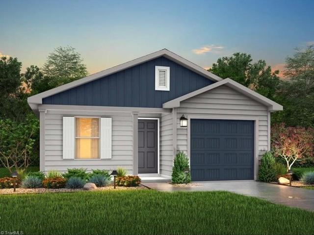 445 Regency Ln, Eden, NC 27288