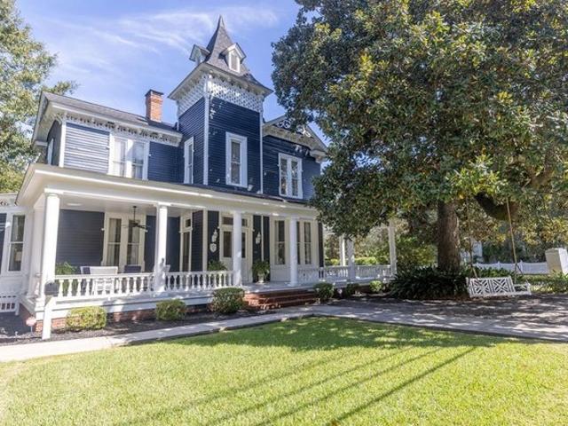445 Remington Ave, Thomasville, GA 31792