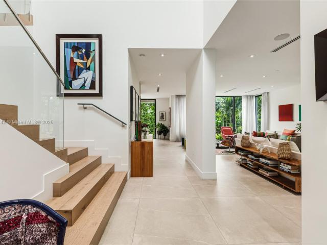 445 Ridgewood Rd, Key Biscayne, FL 33149 | MLS #A11892