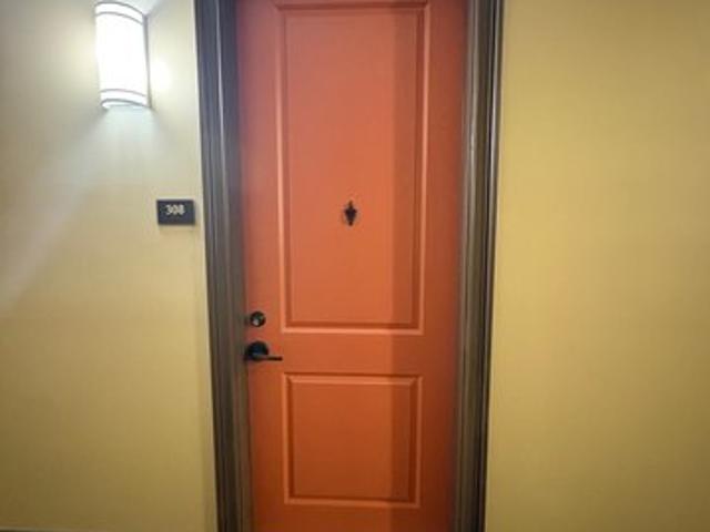 445 W Blount Ave Apt 308, Knoxville, TN 37920