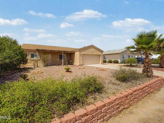 445 W Reizen Dr, Morristown, AZ 85342