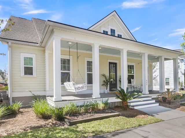 445 Watergrass Way