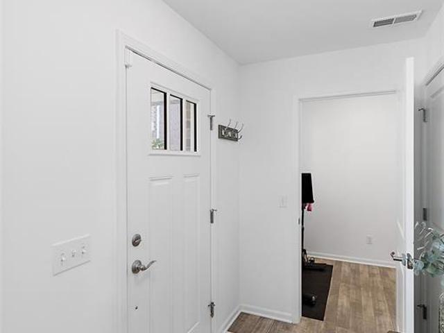445 Wright Street