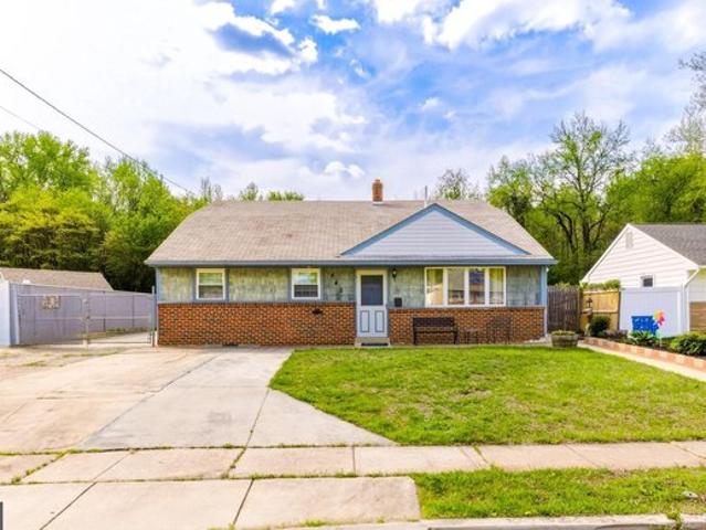 445 Trowbridge Ave, Woodbury, NJ 08096