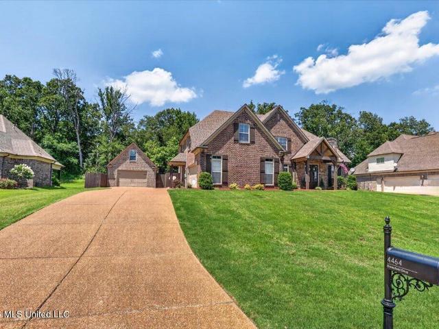 4464 Bakersfield Drive