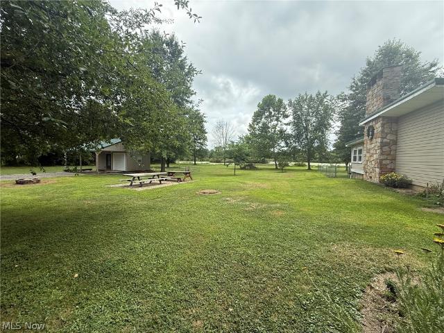 4465 N Lake Road