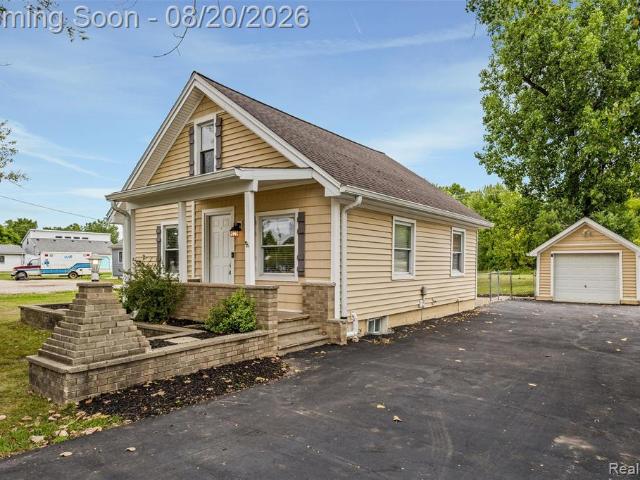 4465 S Center Road