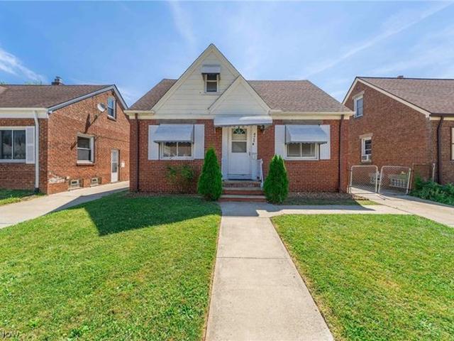 4465 W 137th St, Cleveland, OH 44135