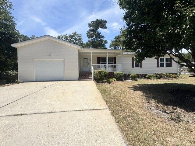 4466 Manitook Dr, Little River, SC 29566