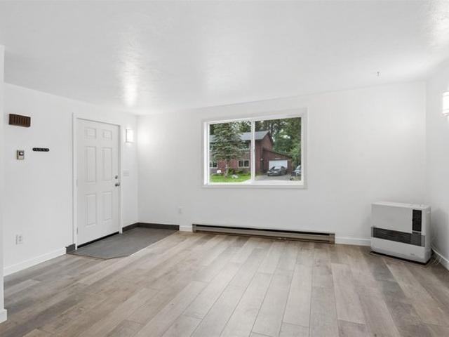4466 Julep St, Juneau, AK 99801