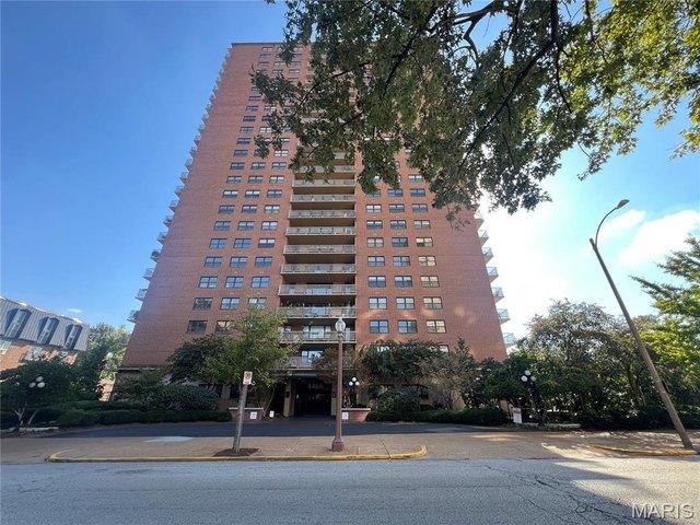 4466 W Pine Blvd Apt 23C, Saint Louis, MO 63108