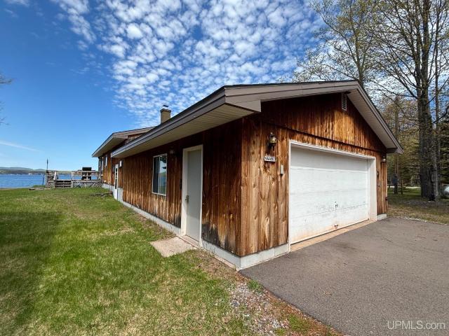 4467 N Lighthouse Road