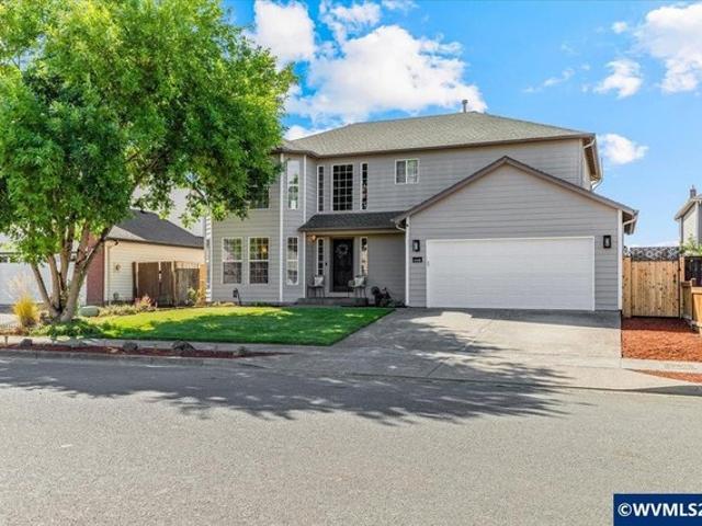 4468 Farm Field Ave NE, Salem, OR 97305