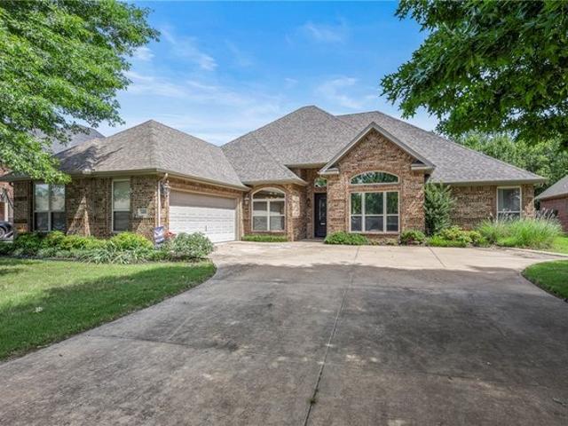 4468 W Lofty Wood Dr, Fayetteville, AR 72704