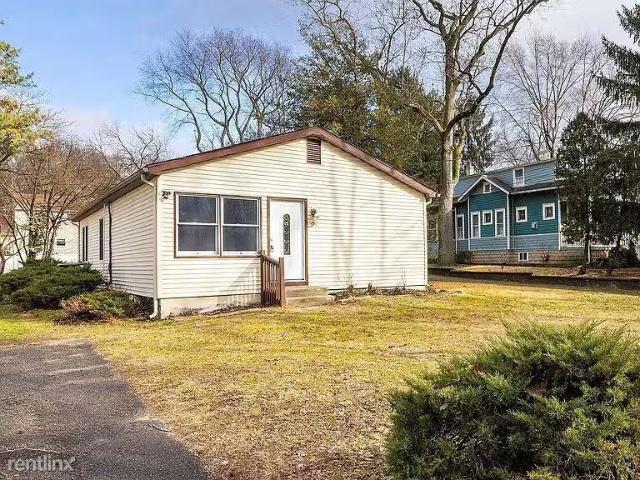 44605291 508 Clover Ave