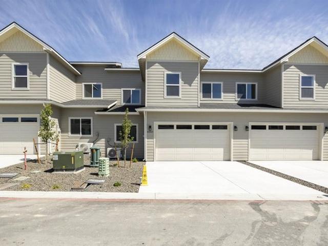 4460 Conifer St, West Richland, WA 99353
