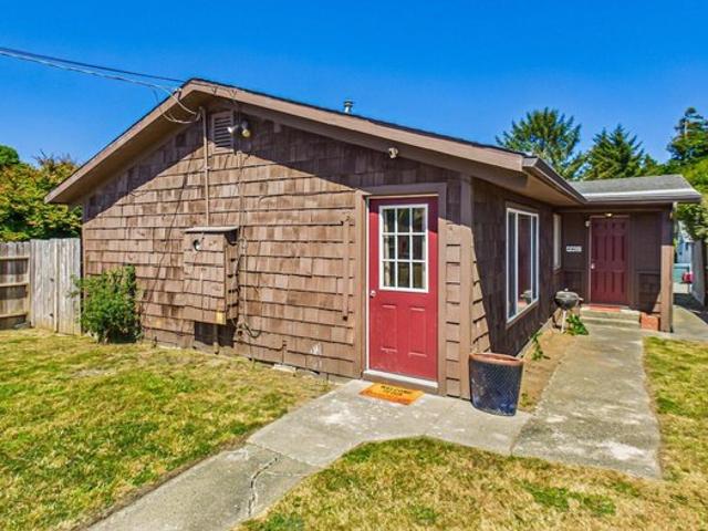 4460 Lewis Ave, Eureka, CA 95503