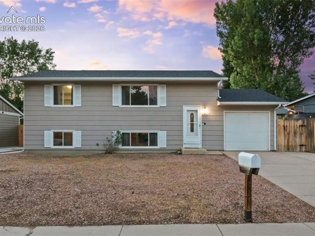 4460 S Delighted Cir, Colorado Springs, CO 80917