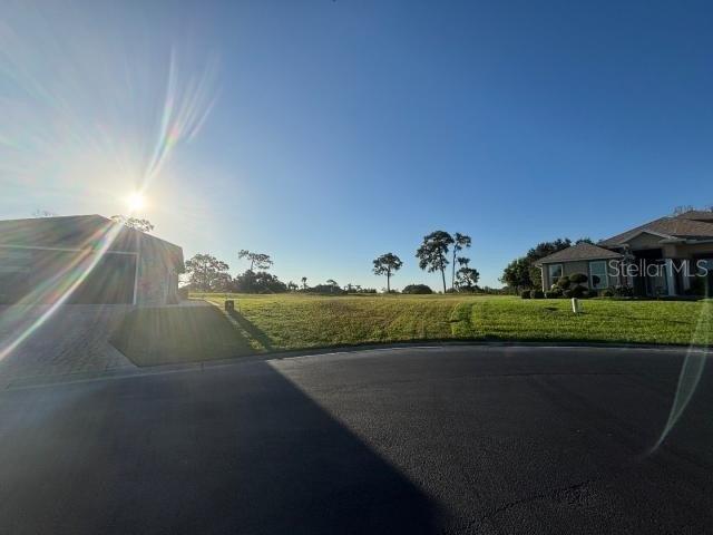 4460 Toussaint Dr, Avon Park, FL 33825