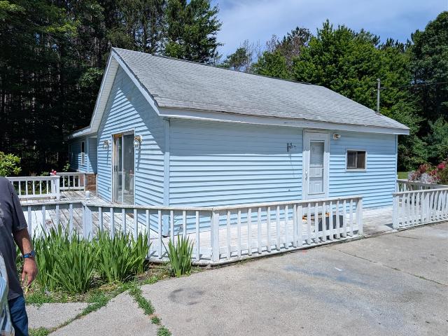4460 W River Road