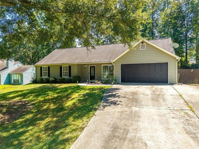 4460 Whitt Station Run NW, Acworth, GA 30101