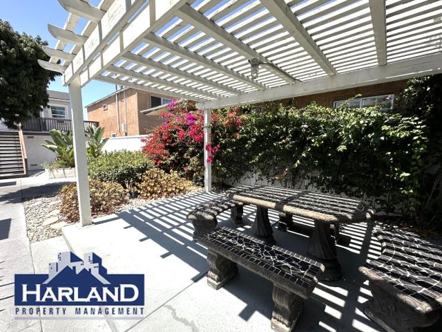 4460 49th Street 4462, 1 bed, 1 full bath