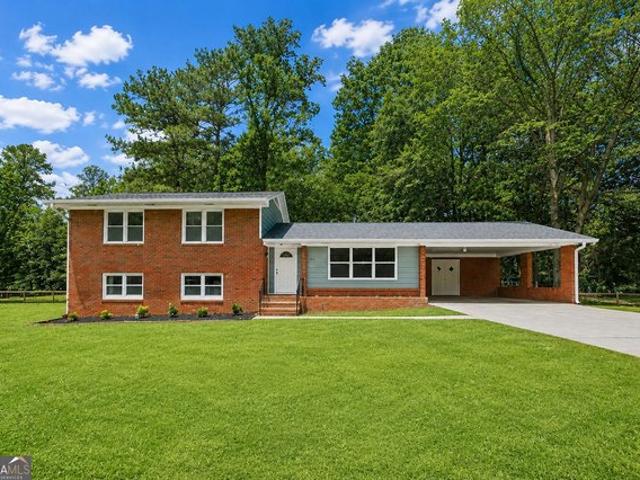 4461 Yates Rd, College Park, GA 30337