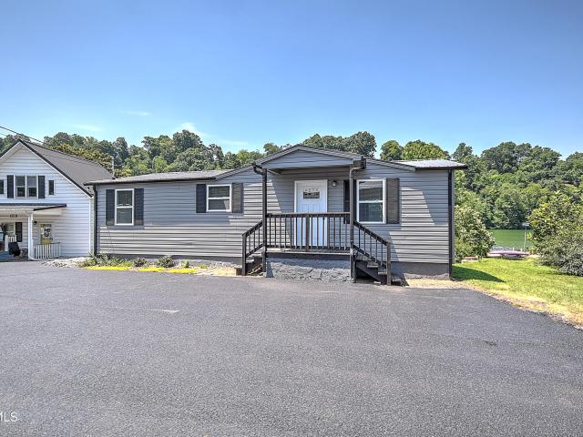 4462 Bluff City Highway