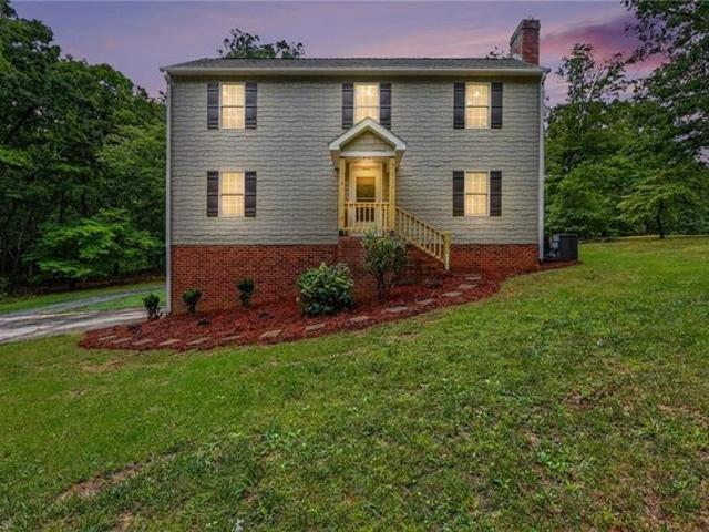 4462 Ridges Mountain Trl, Asheboro, NC 27205