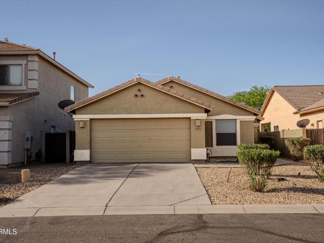 44633 W YUCCA Lane