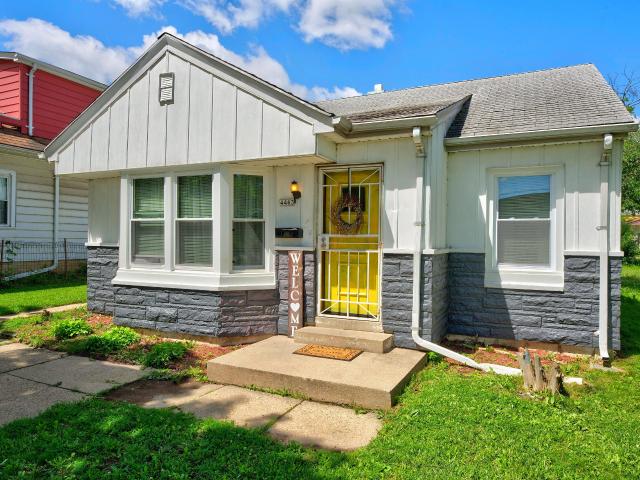 4463 N 36th St