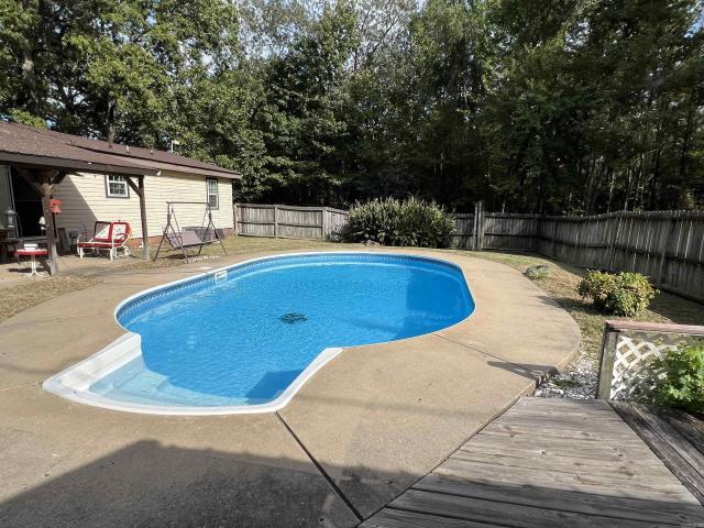 4463 Hwy 8 W